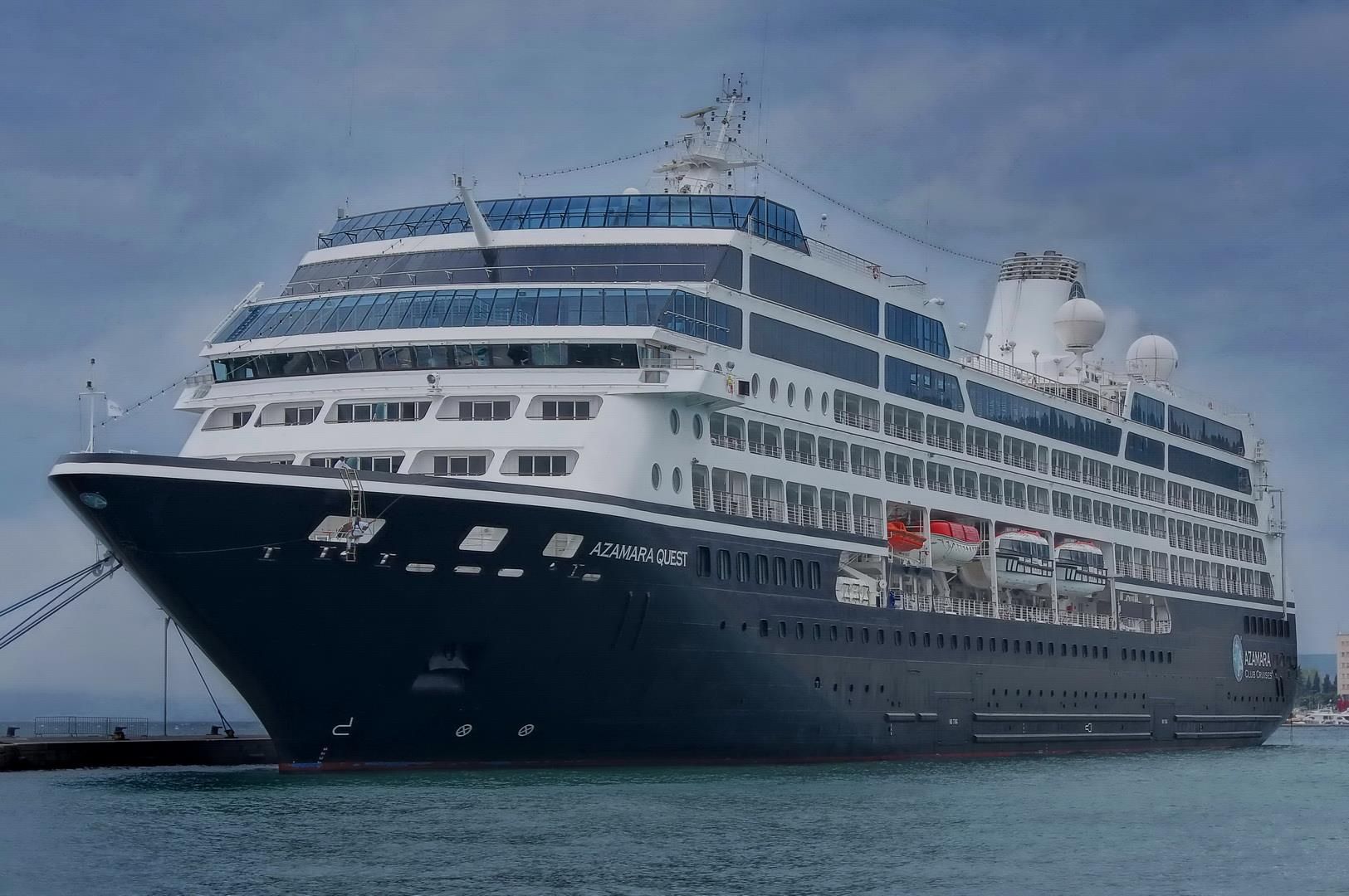 Cabin Guide and Stateroom Reviews | Azamara Quest | Azamara