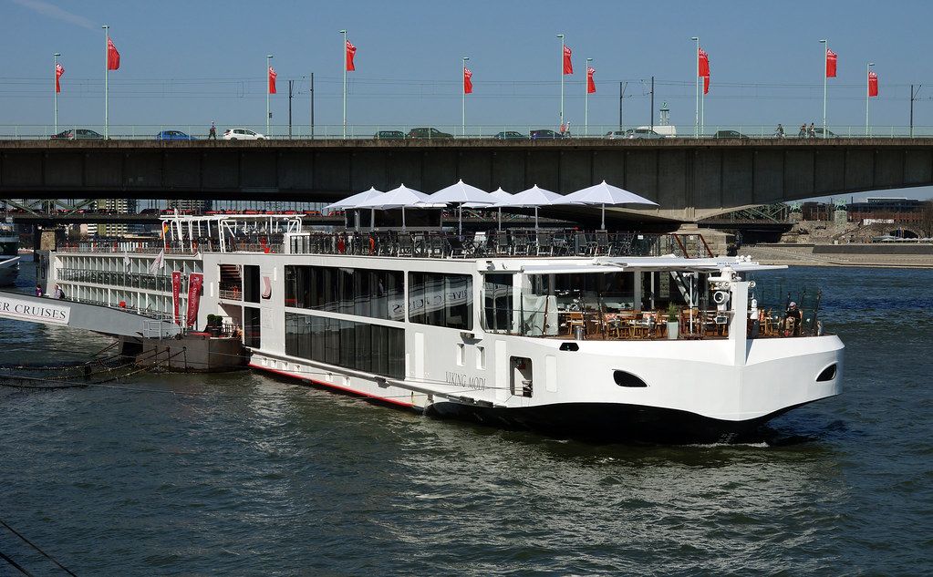 Dining Guide and Restaurant Reviews | Viking Modi | Viking River Cruises