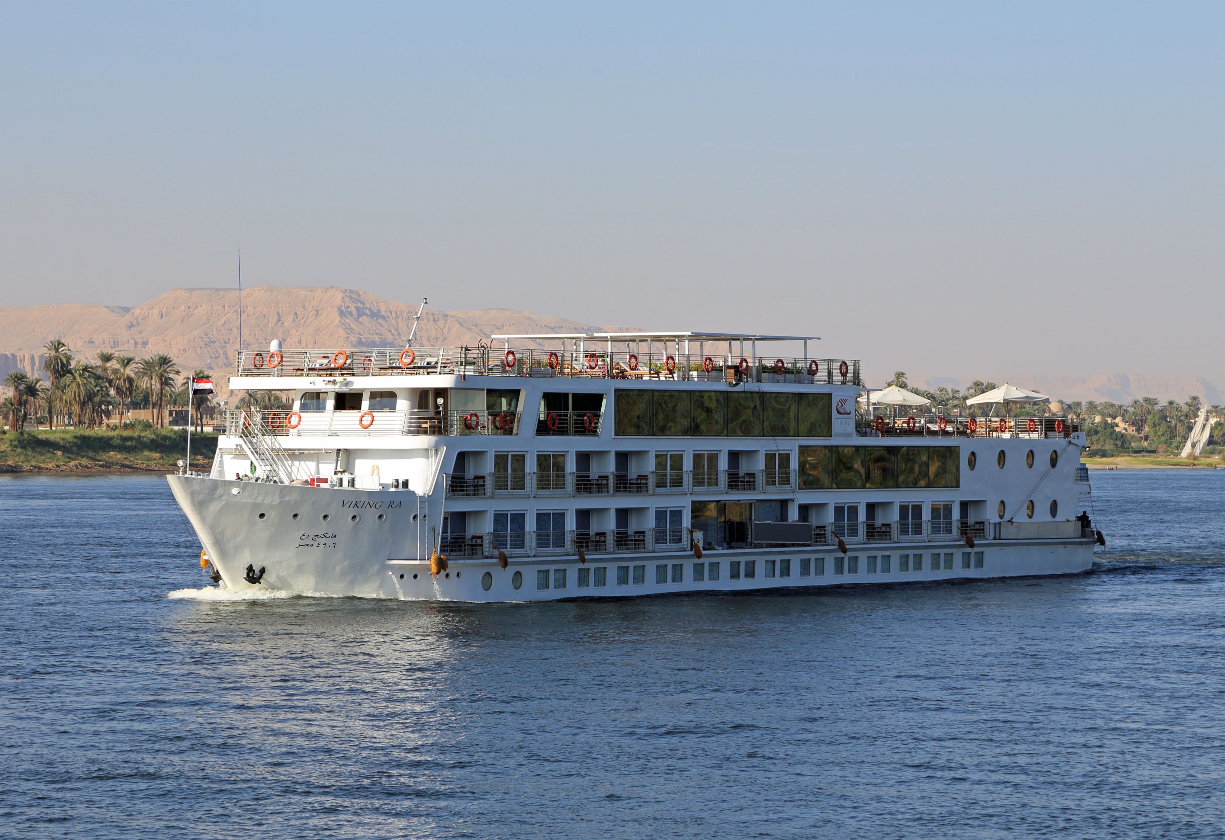 Review, Overview, Pros & Cons, and Essential Sailing Tips | Viking Ra ...